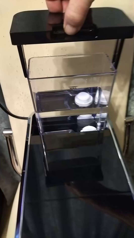 Кофемашина зерновая автоматическая с кофемолкой RED SOLUTION Indi RCM ...