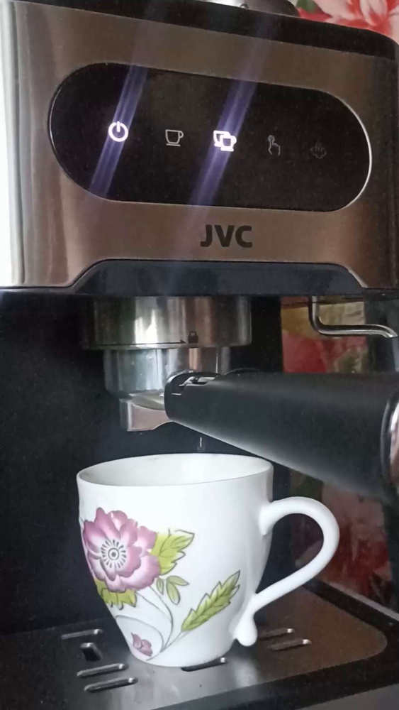 Кофемашина рожковая с капучинатором JVC JK-CF35, 20 Бар, резервуар 1,5 л, подогрев чашек, 950 Вт ...