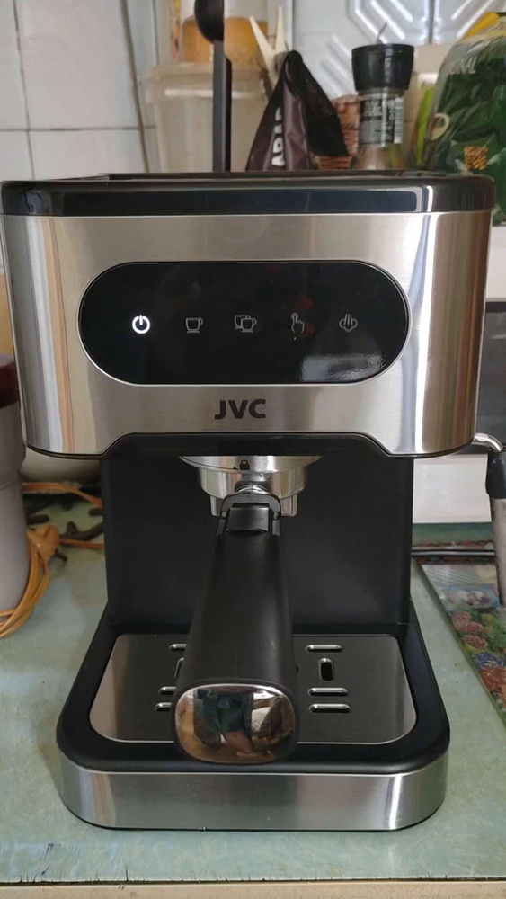 Кофемашина рожковая с капучинатором JVC JK-CF35, 20 Бар, резервуар 1,5 л, подогрев чашек, 950 Вт ...