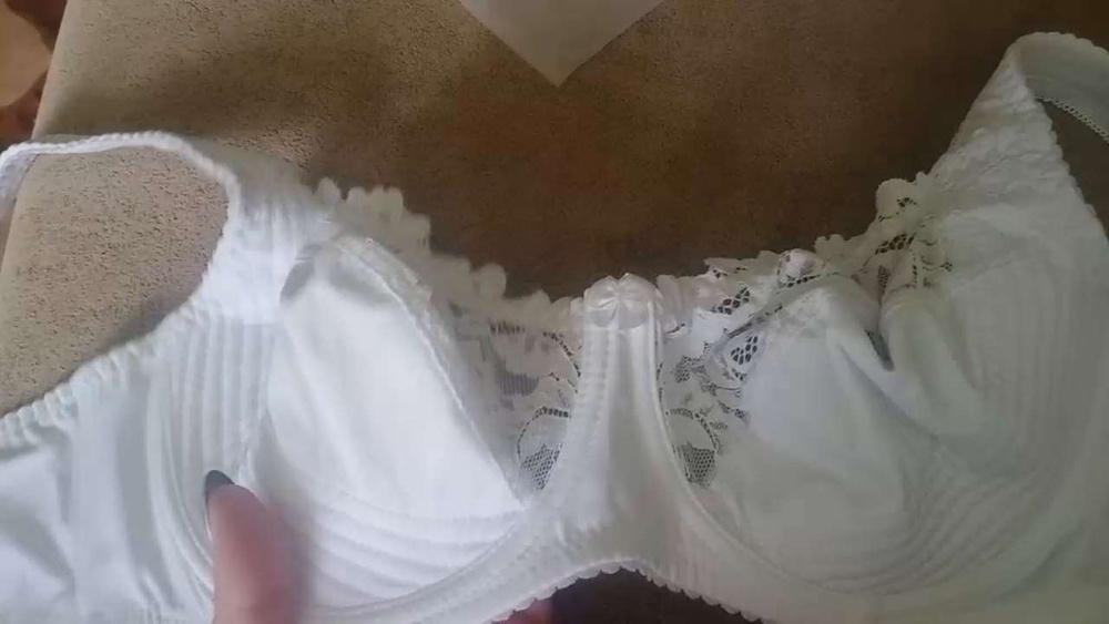 Бюстгальтер Женский Amore Rosso классическая чашка, на косточках, размер 85D фиолетовый Кружево ...