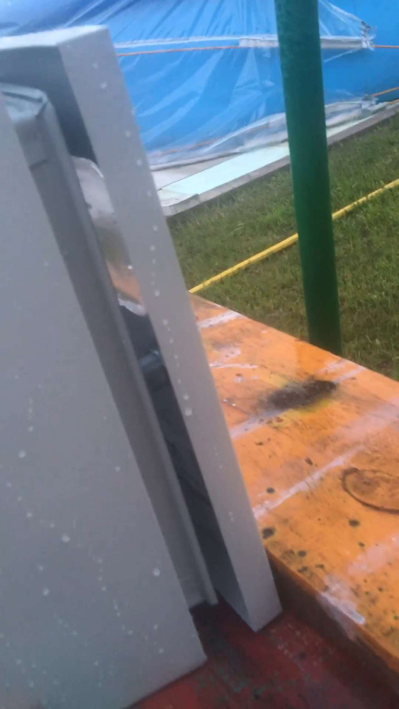 Щит учетно-распределительный электрический ЭРА SIMPLE ЩУРн-1/6_IP31 ...