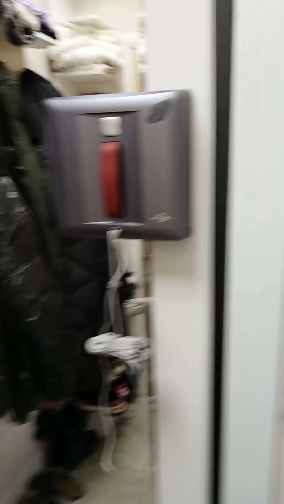 Робот мойщик окон Atvel Zorro Z6 Spray Plus, стеклоочиститель c двойным ...