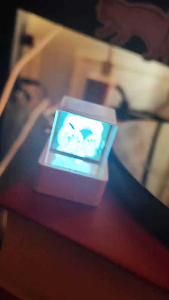 Cyber Cube, Голографический куб GeekMagic Mini WiF с настольными часами ...
