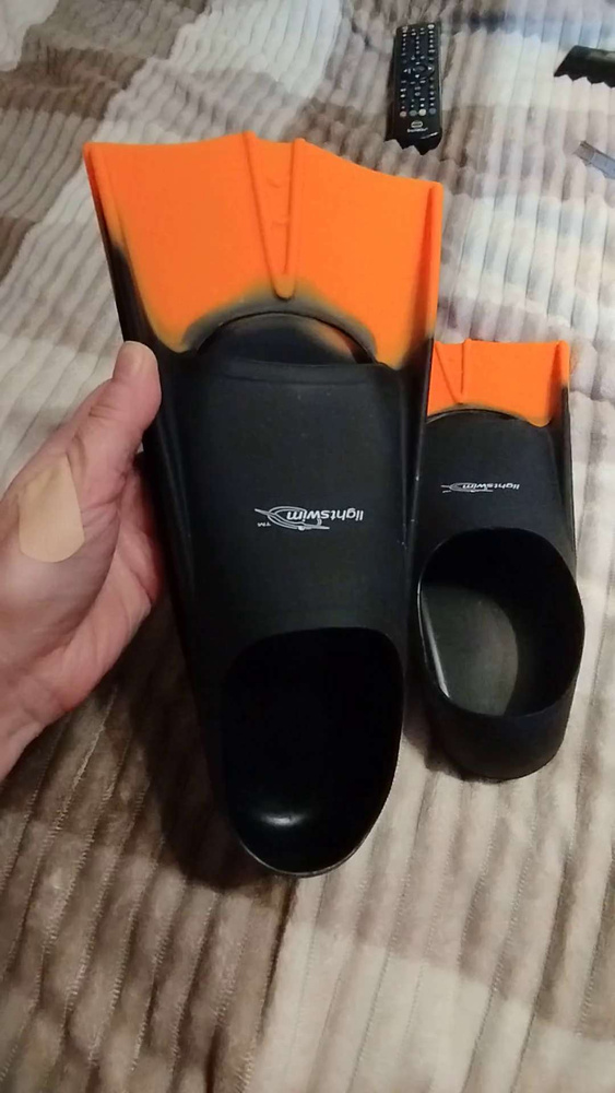 Ласты LightSwim купить на OZON по низкой цене (1902282828)