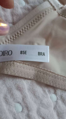 Бюстгальтер Женский OIRO мягкая чашка на каркасе, на косточках, размер 80D бежевый Полиамид ...